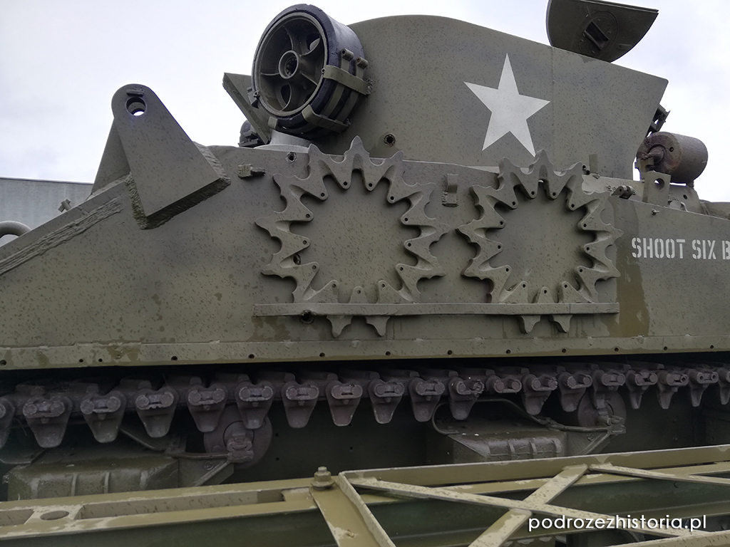 Sexton, M10, Sherman TRV, M4A1 Sherman - Podróże z historią
